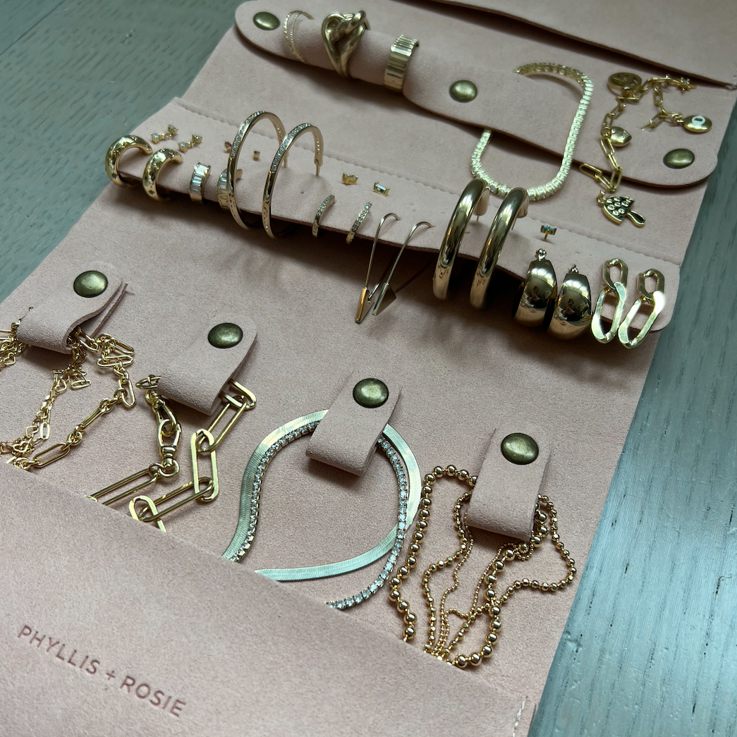 The Jewelry Roll – Phyllis + Rosie